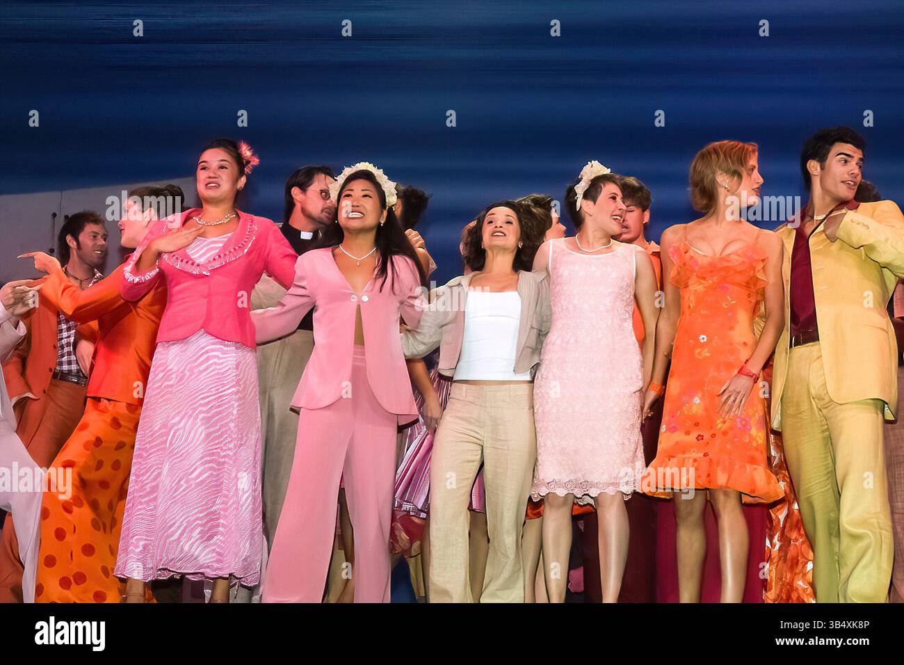 The 2002 Sydney cast of Mamma Mia! included Lisa Stokke as Sophie ...