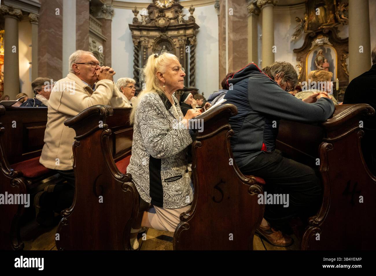 Holy Mass celebrated by Bishop Jan Baxant in Basilica of St. Lawrence ...