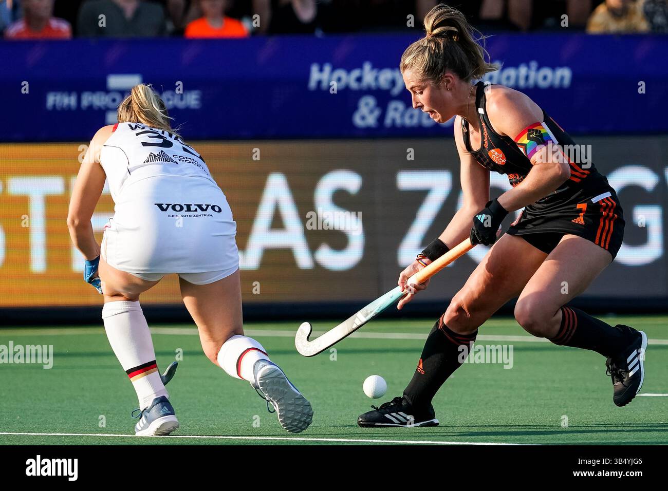 AMSTELVEEN, NETHERLANDS - JUNE 23: Benedetta Wenzel of Germany ...