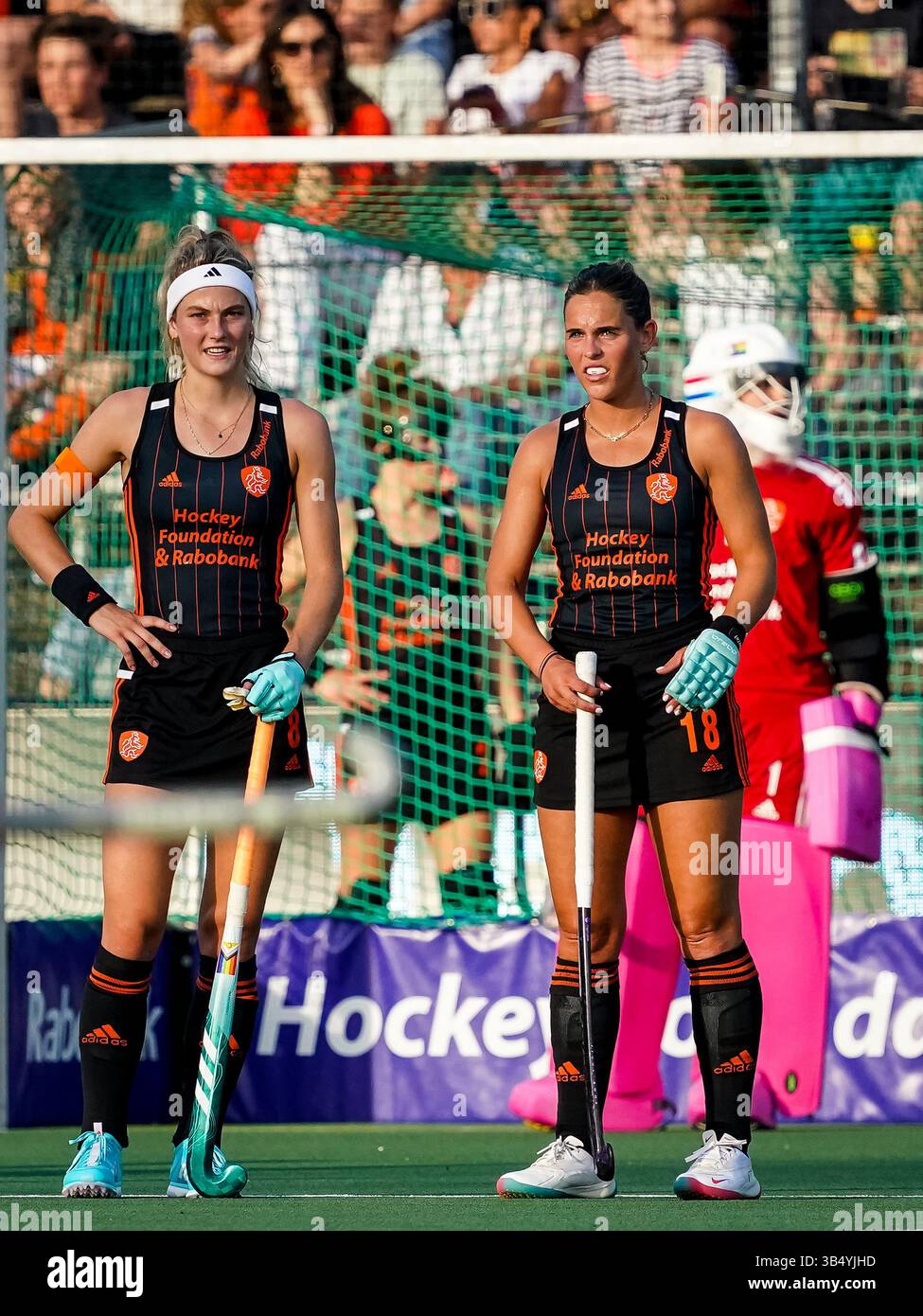 AMSTELVEEN, NETHERLANDS - JUNE 23: Yibbi Jansen of the Netherlands and ...