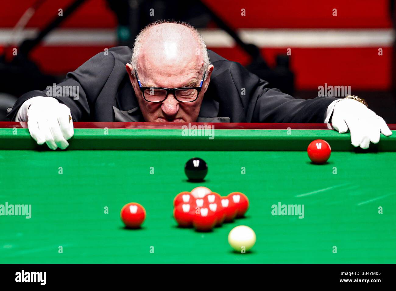 Referee Leo Scullion checks the position of the pink ball during the ...