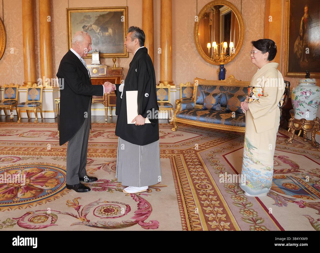 The Ambassador of Japan, Hiroshi Suzuki, accompanied by Eiko Suzuki ...