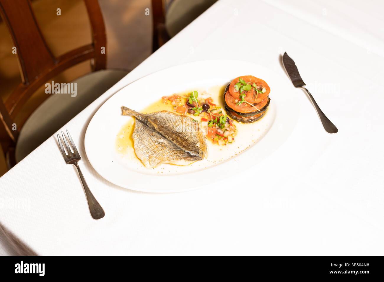 Plated fish textures hi-res stock photography and images - Alamy