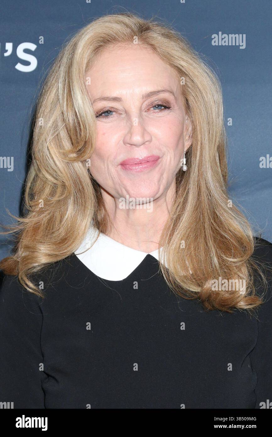 LOS ANGELES - APR 30: Ally Walker at the 33rd Annual Champions for ...
