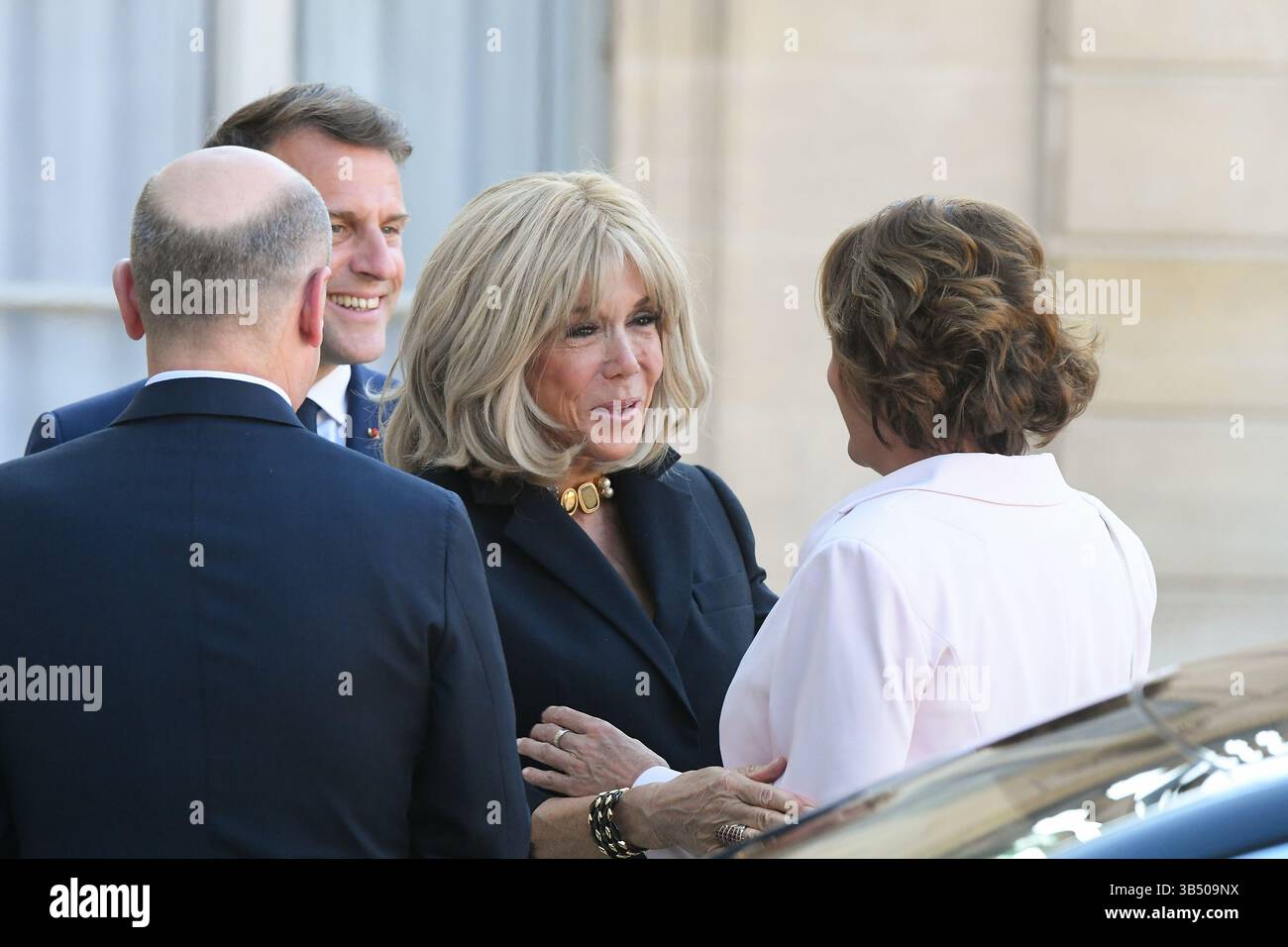 The President of the Republic Emmanuel Macron and Mrs. Brigitte Macron ...