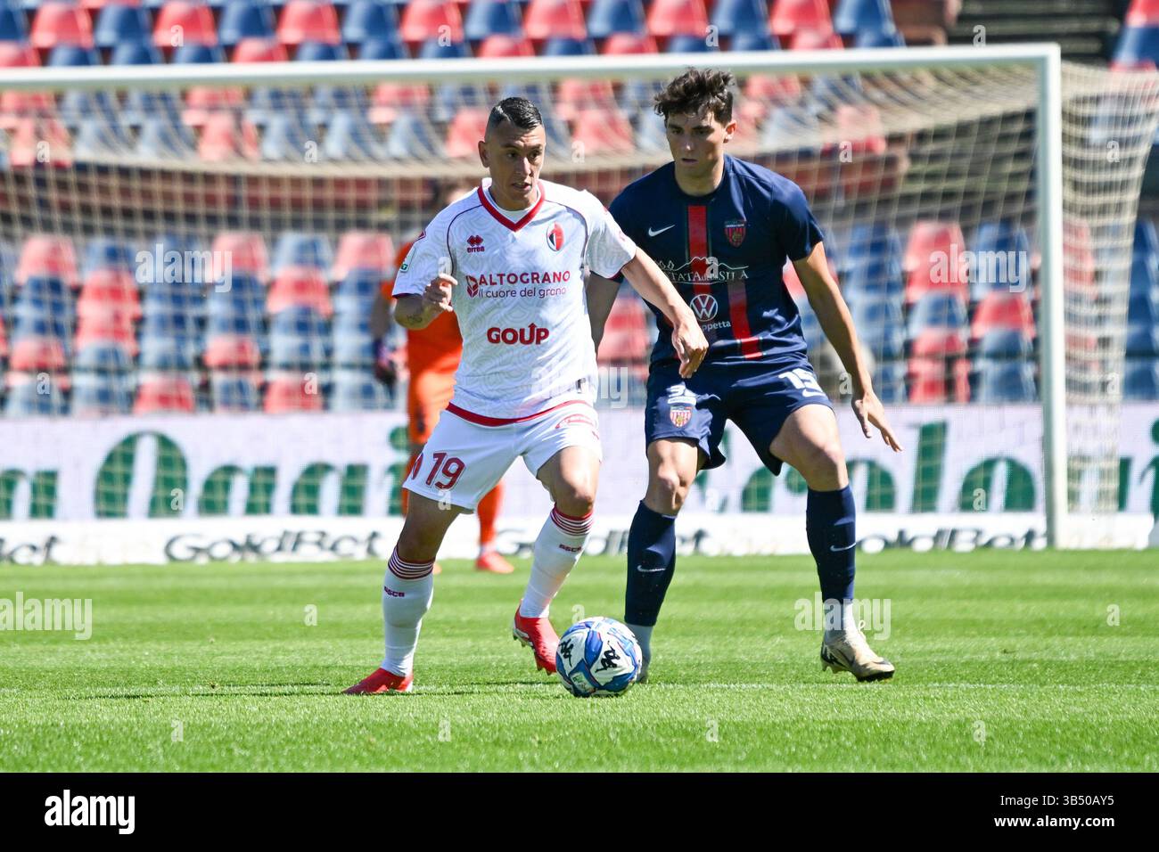 Cesar Falletti during Cosenza vs Bari, Italian soccer Serie B match in ...