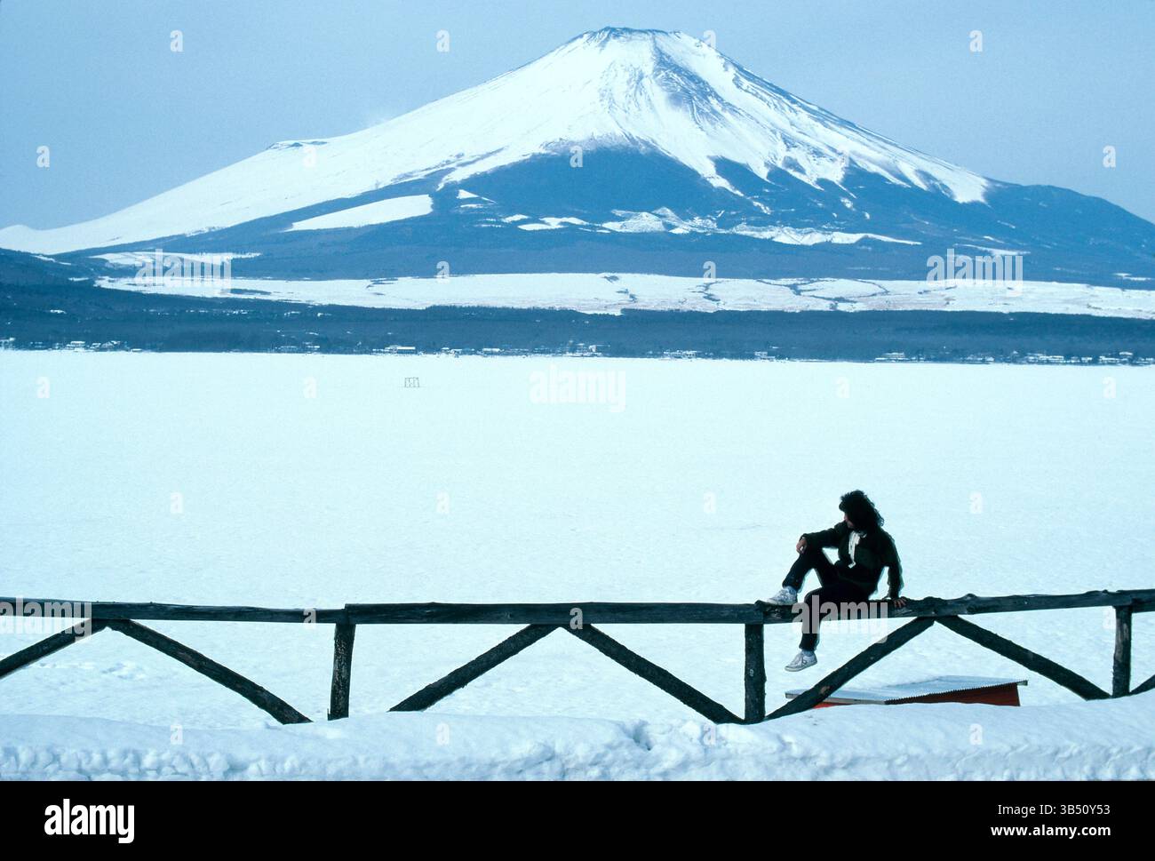 Japan. Hakone. Mount Fuji & frozen Lake Ashi Stock Photo - Alamy