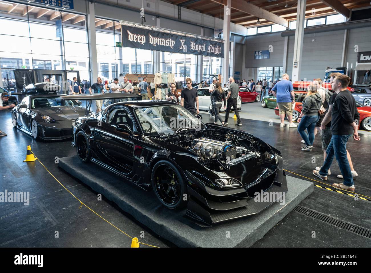 Stilvolle Tuning Messe Friedrichshafen Fotos