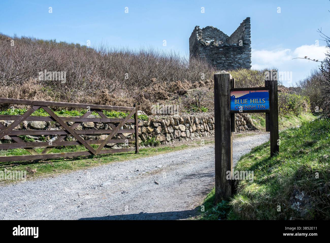 The image is of the abandoned Blue Hills tin mine at St Agnes in ...
