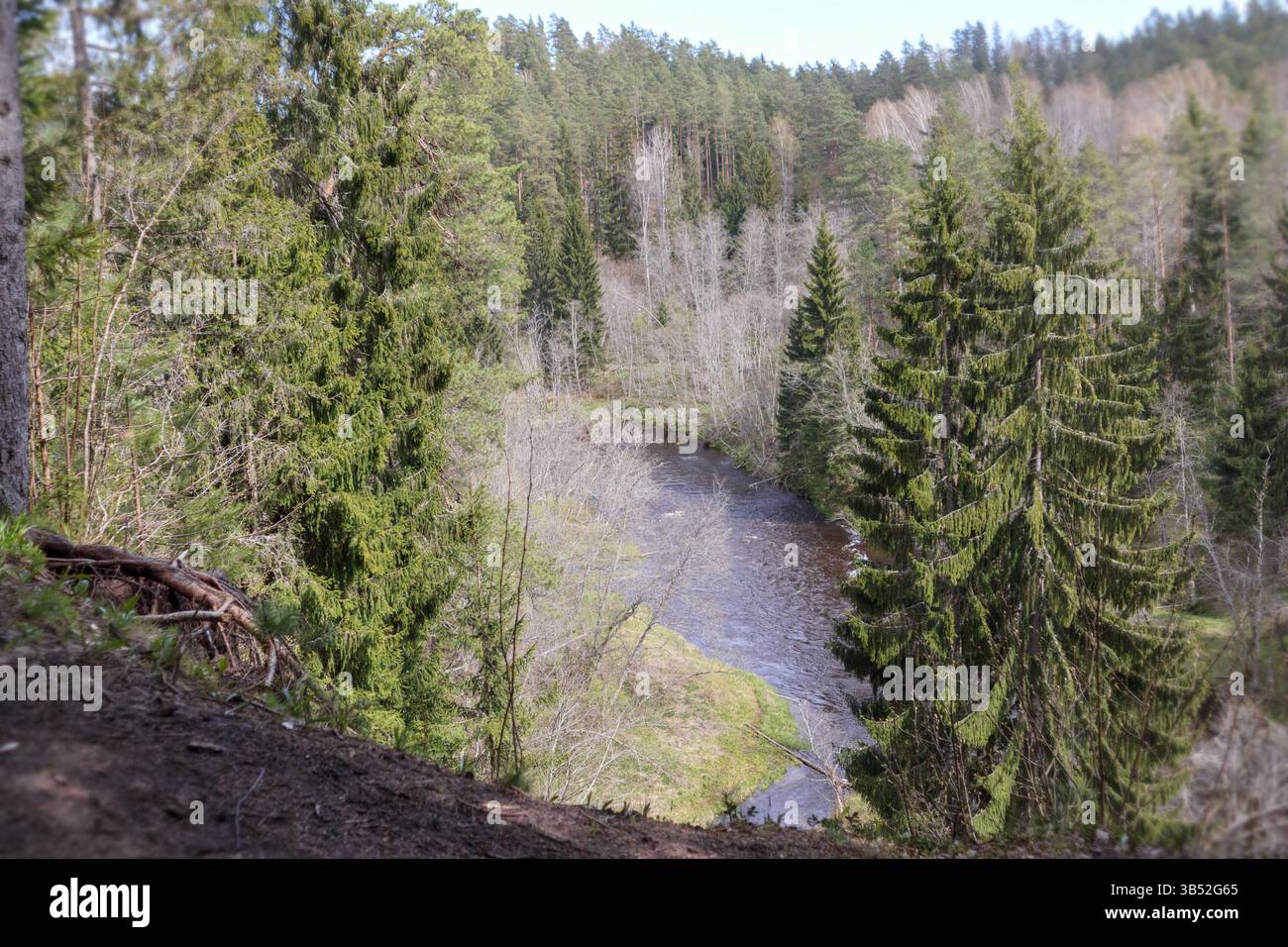 Reddish brown river winding through hi-res stock photography and images ...