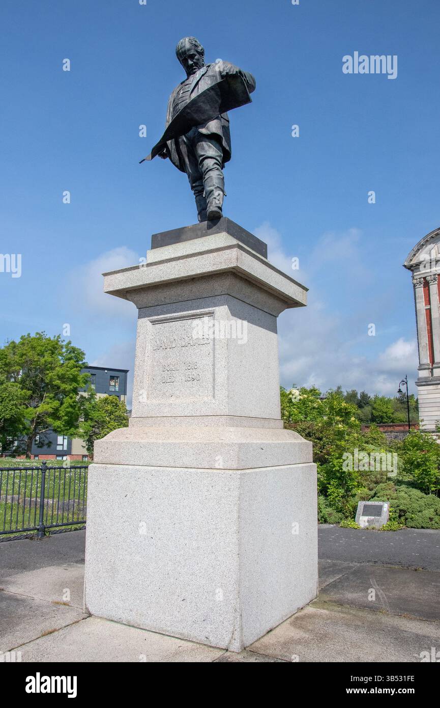 Barry, Wales, UK. April 26th, 2025: A statue of Victorian engineer and ...