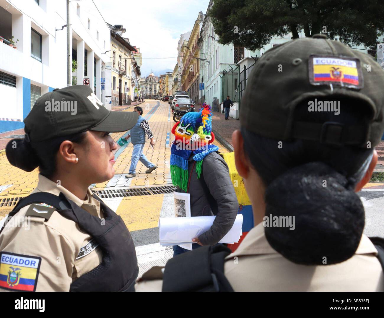 QUITO MARCHA 1 DE MAYO Quito, Thursday, May 1, 2025 Trade Union and ...