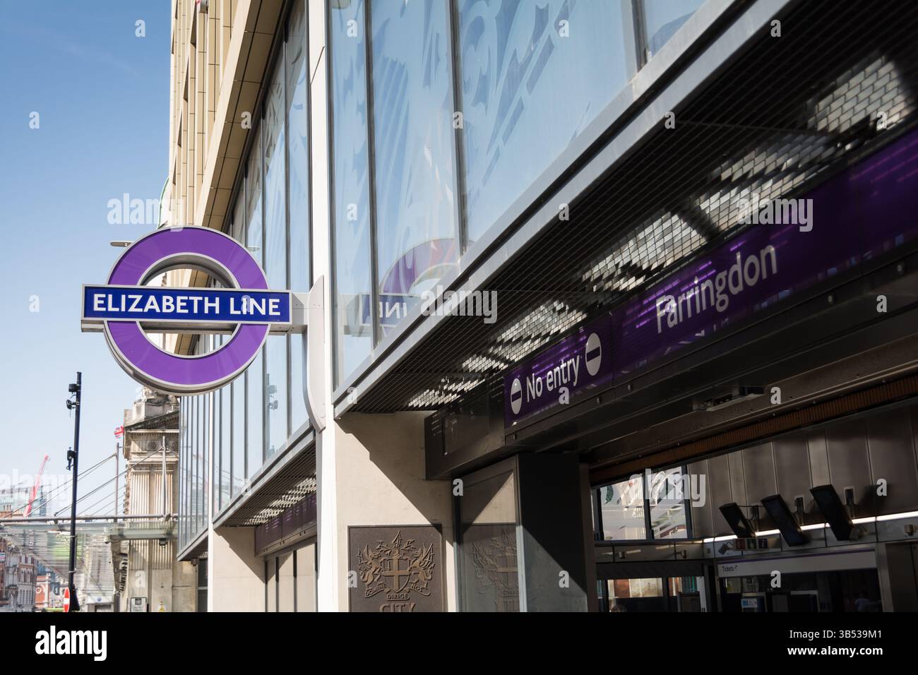 Elizabeth Line signage at Farringdon Crossrail Station, London, England ...