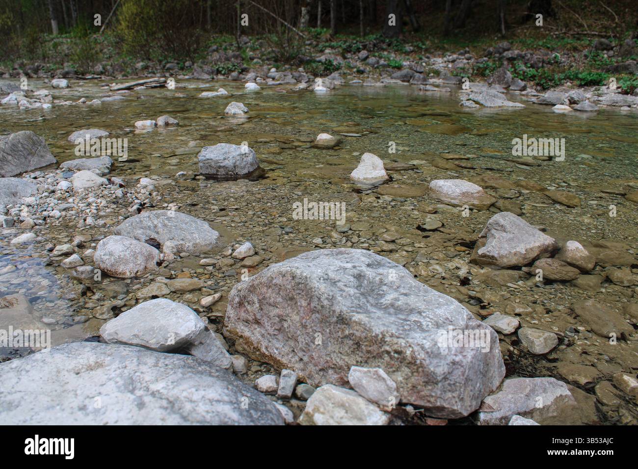 Transparent water in wild hi-res stock photography and images - Alamy