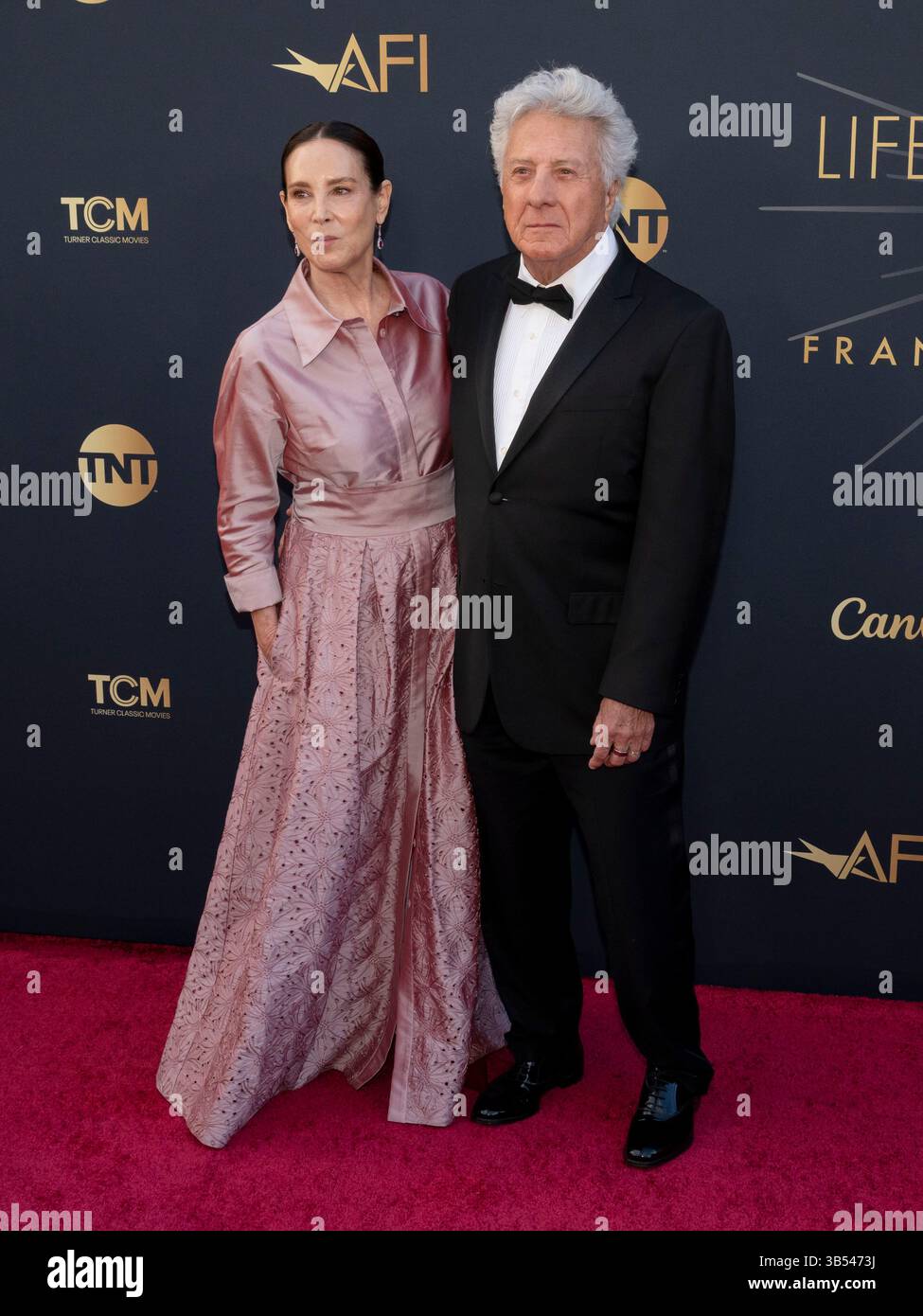 26 April 2025 - Hollywood, California - Lisa Hoffman and Dustin Hoffman ...