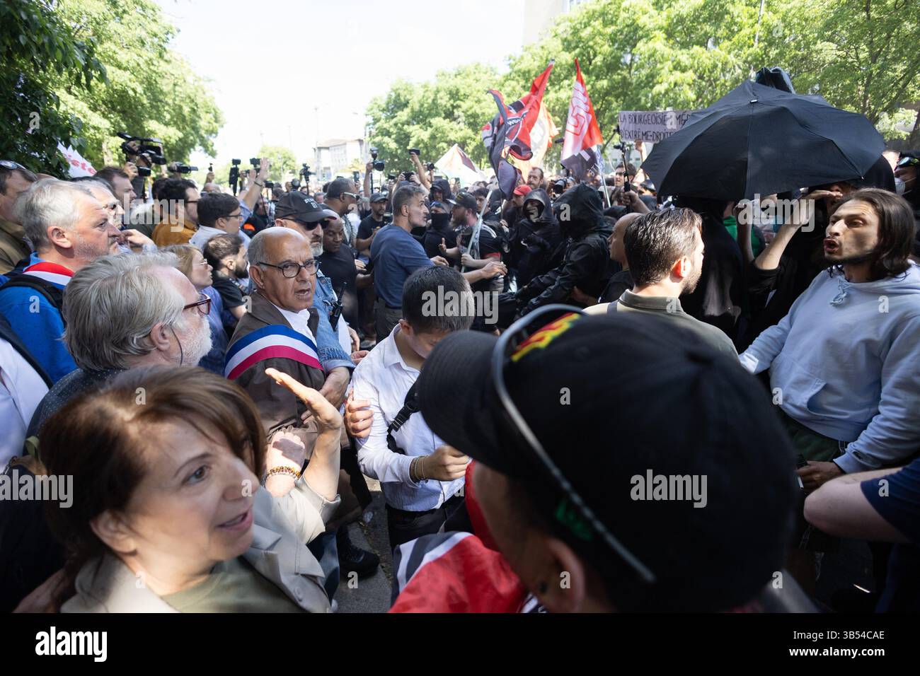 Paris, France. 01st May, 2025. French Socialist party (PS) security ...