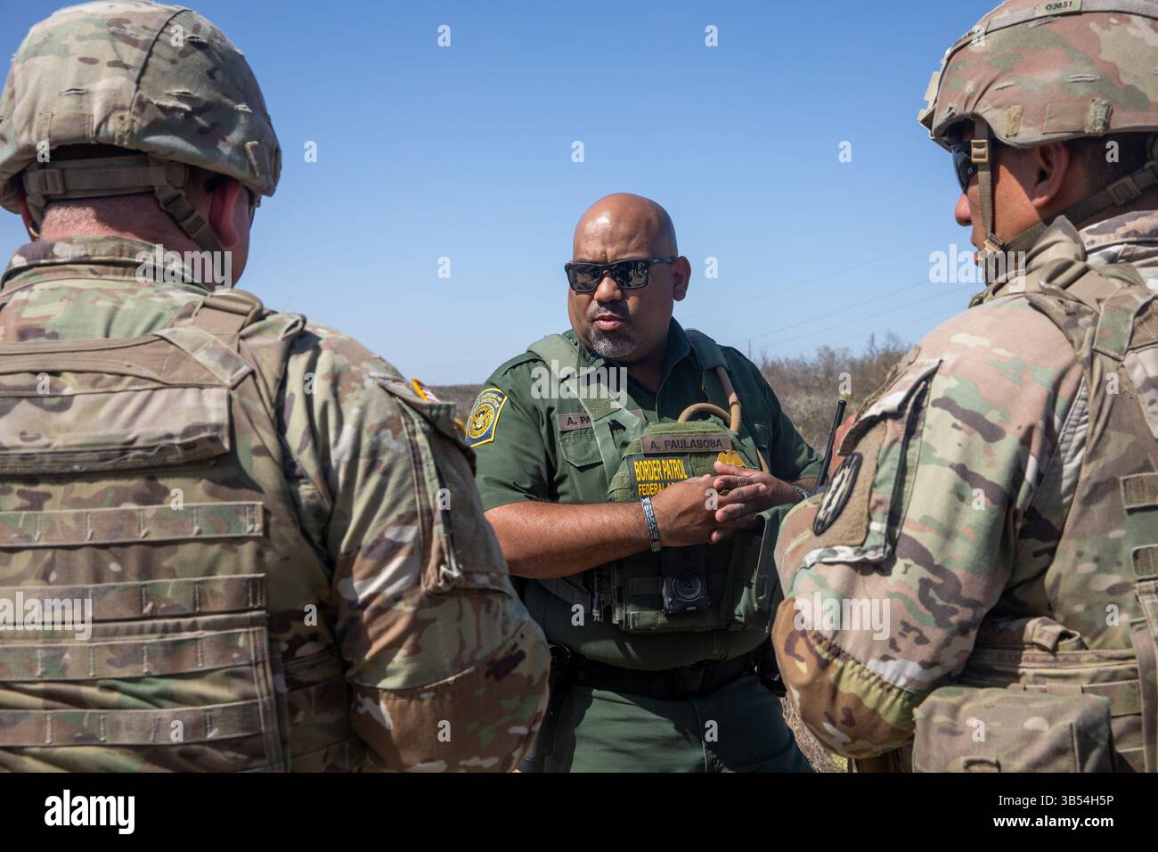 U.S. Army Spc. Caden Briggs and Spc. Johnathan Orellana, assigned to ...