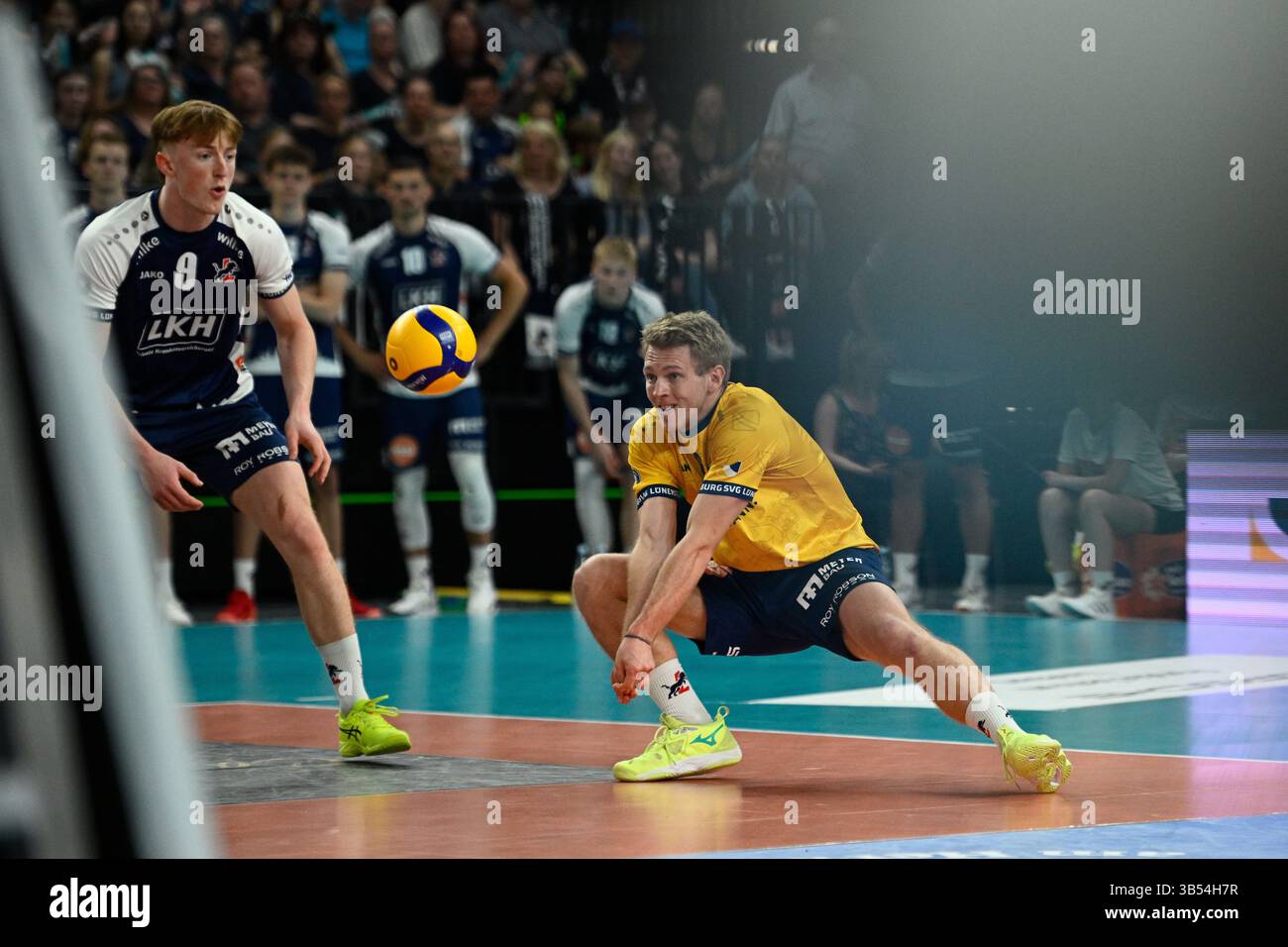 01 May 2025, Lower Saxony, Lüneburg: Volleyball, men: Bundesliga, SVG ...