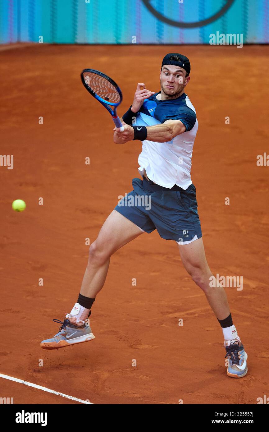 MADRID, SPAIN - MAY 01: Jack Draper of Great Britain against Matteo ...