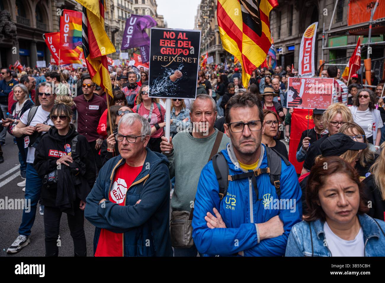Barcelona, Barcelona, Spain. 1st May, 2025. Thousands of people from ...