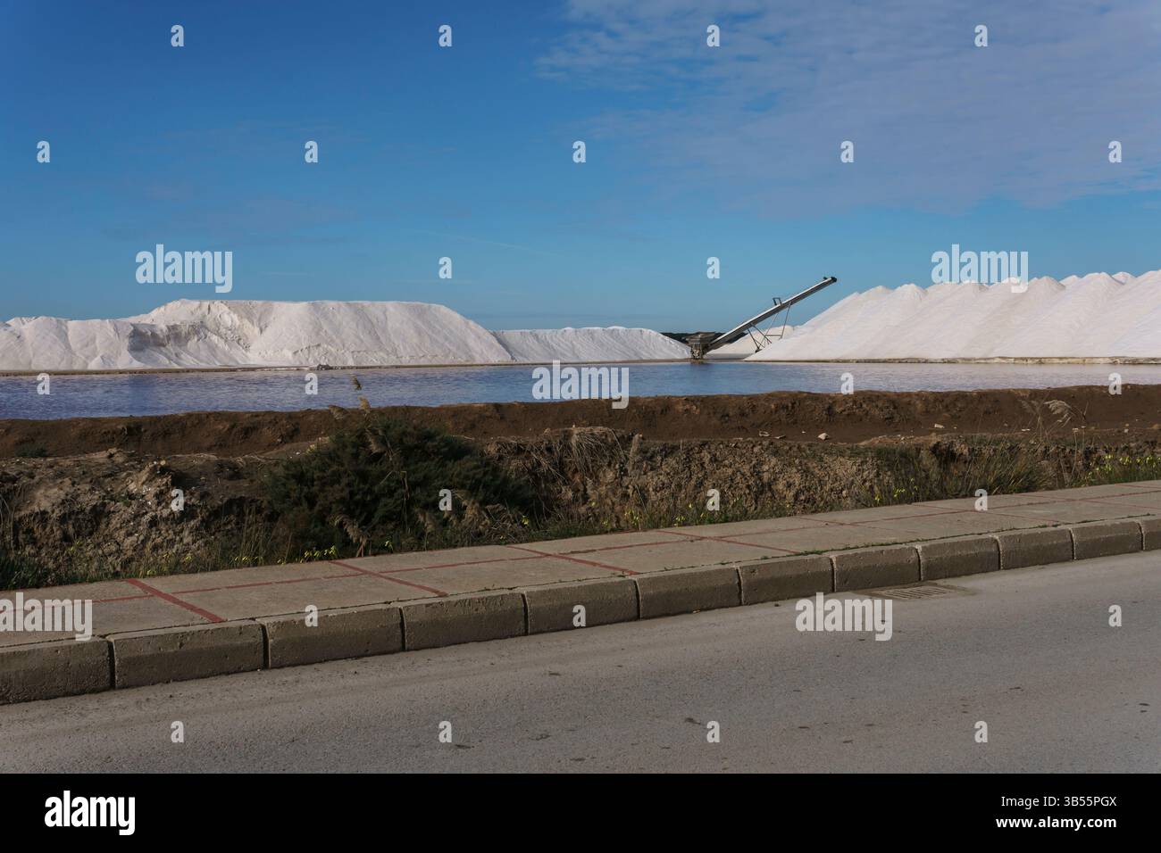 Sunny salt hi-res stock photography and images - Alamy