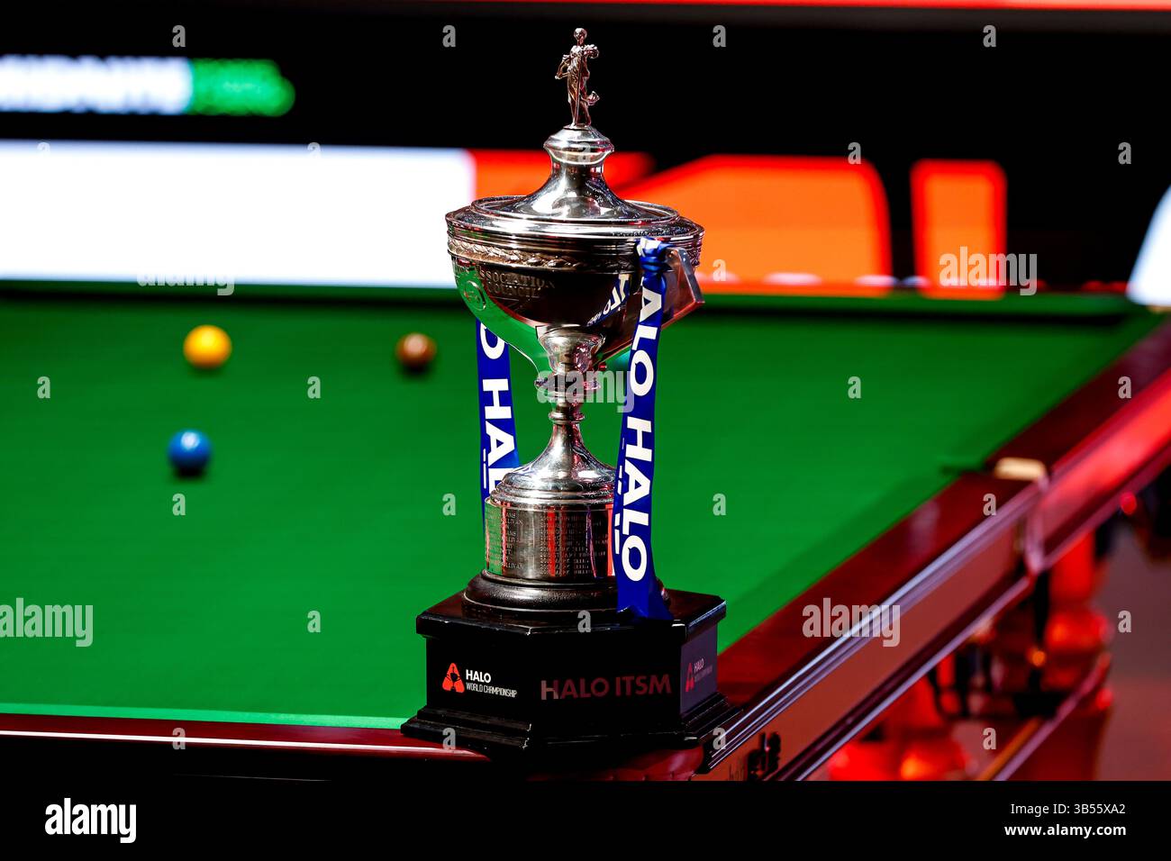 Sheffield, UK. 01st May, 2025. A close-up of the World Snooker ...