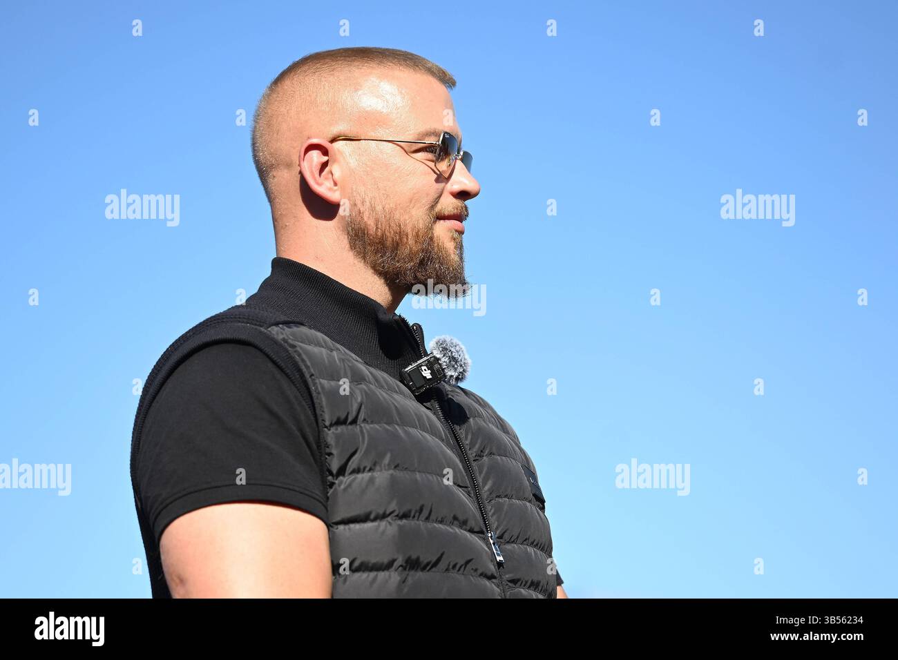 01.05.2025, xsvx, Fussball Tag der Legenden, Wiesbaden v.l. Rapper ...