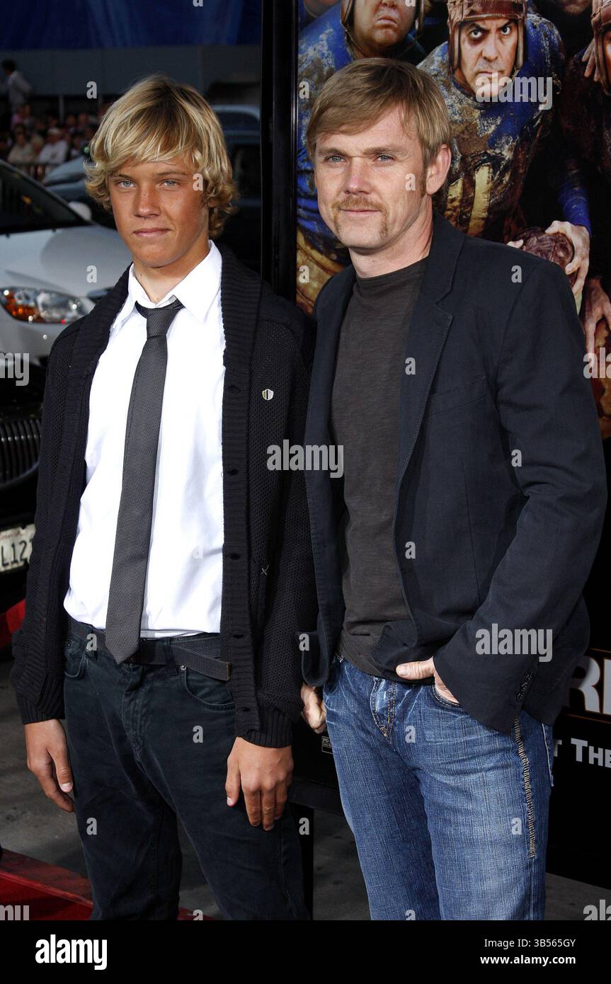 Rick Schroeder and son Holden at the World Premiere of "Leatherheads ...