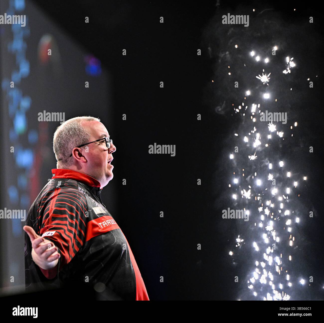 Utilita Arena, Birmingham, UK. 1st May, 2025. 2025 PDC Premier League ...