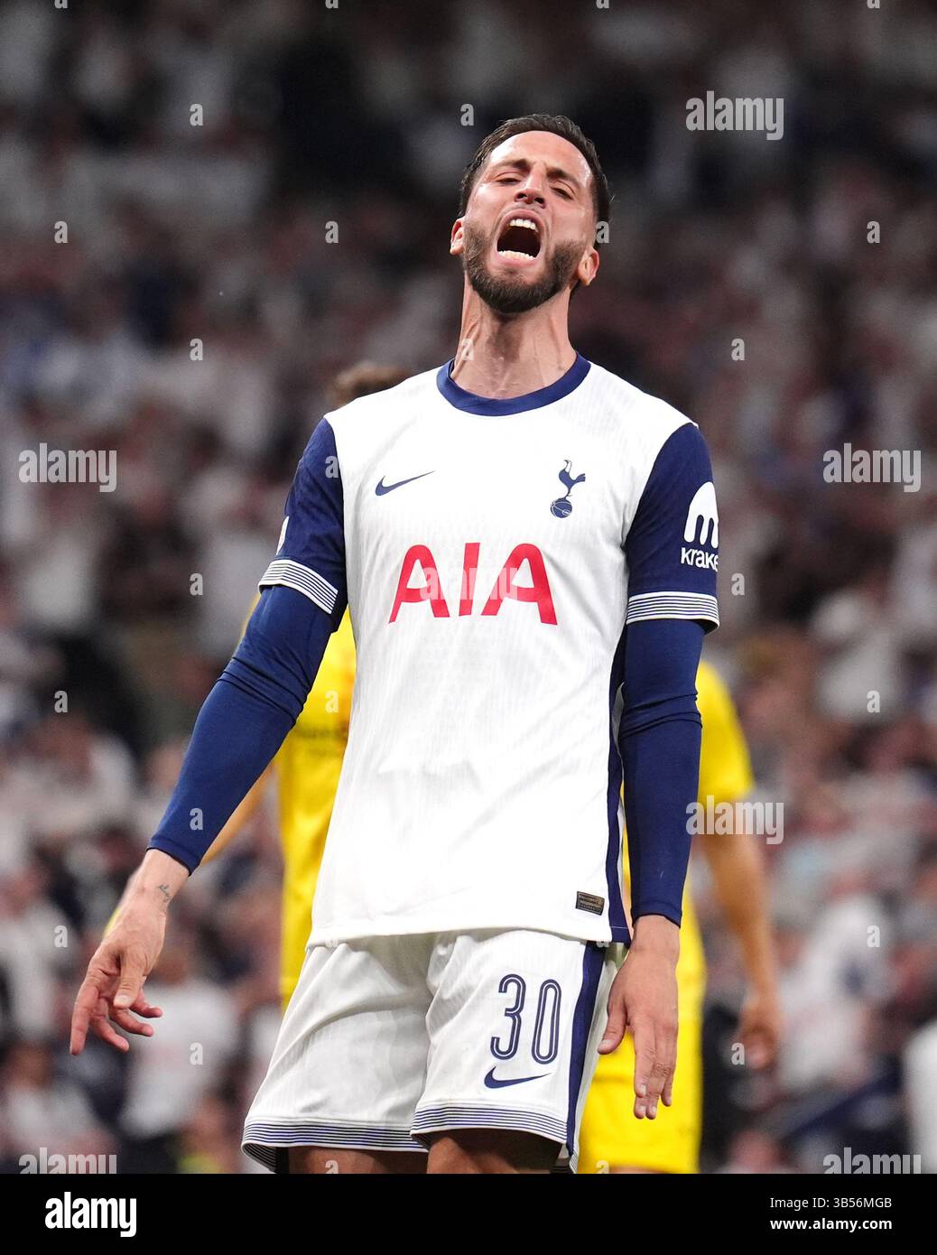 Tottenham Hotspur's Rodrigo Bentancur rues a missed chance during the ...