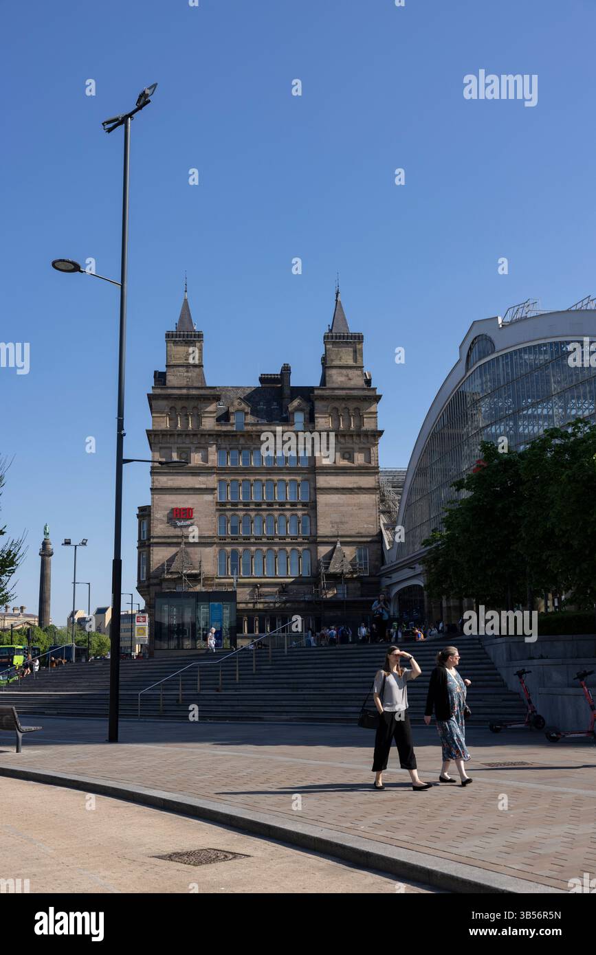 Lime Street Station, Liverpool city centre, Merseyside, England, United ...