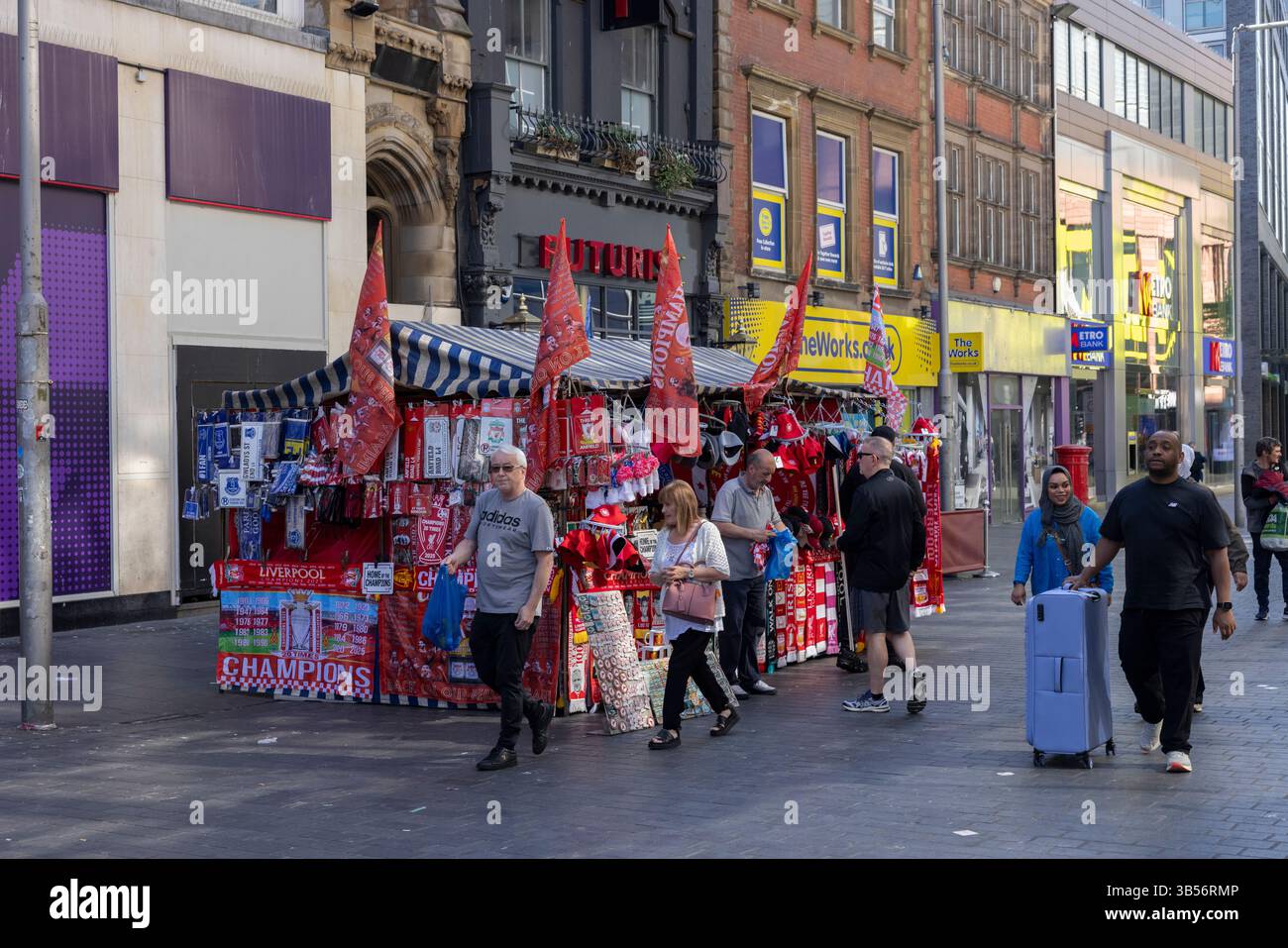 Lord Street, central shopping street, Liverpool city centre, Merseyside ...