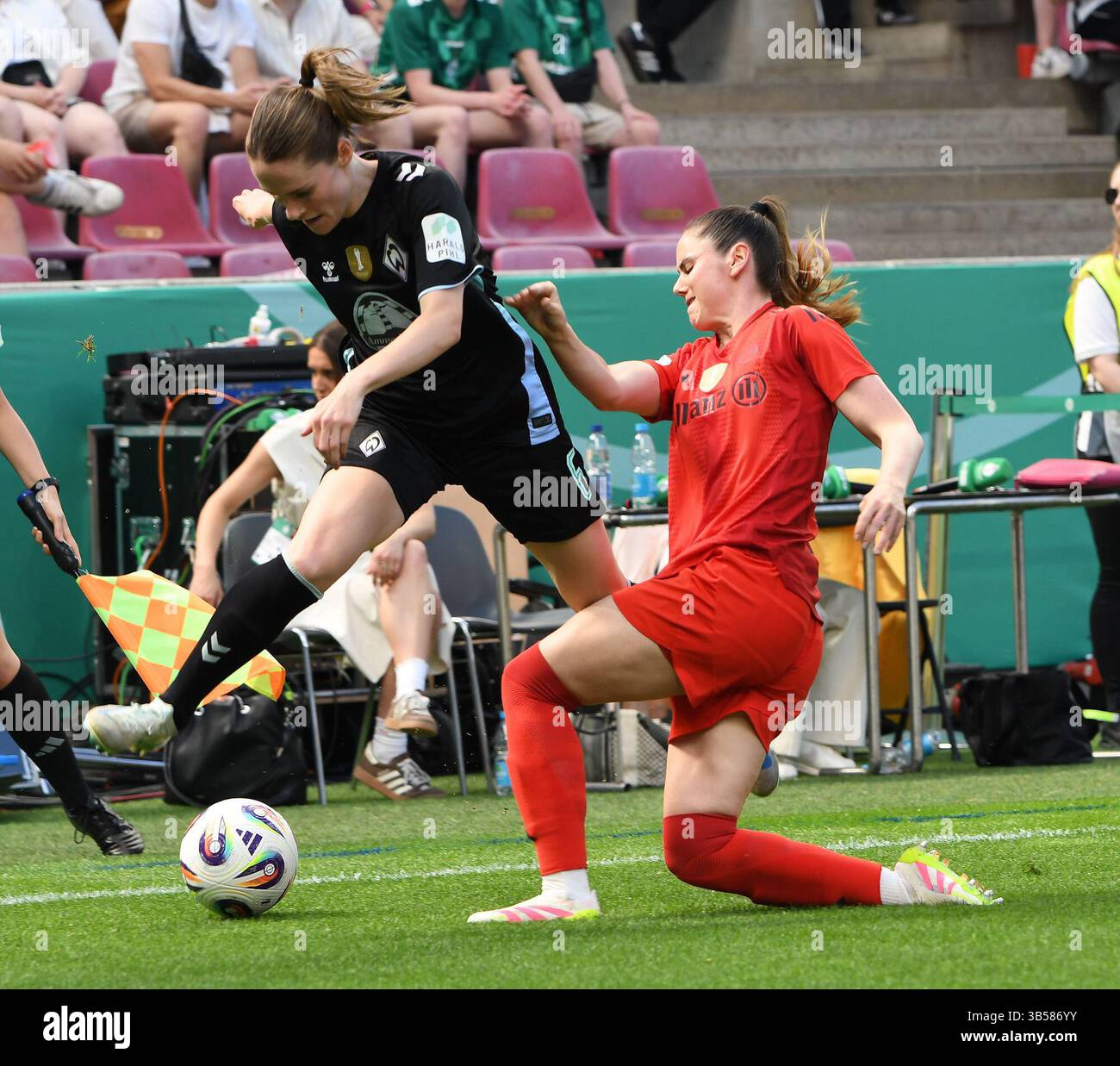 Cologne, North Rhine-Westphalia, Germany. 1st May, 2025. SV Werder ...