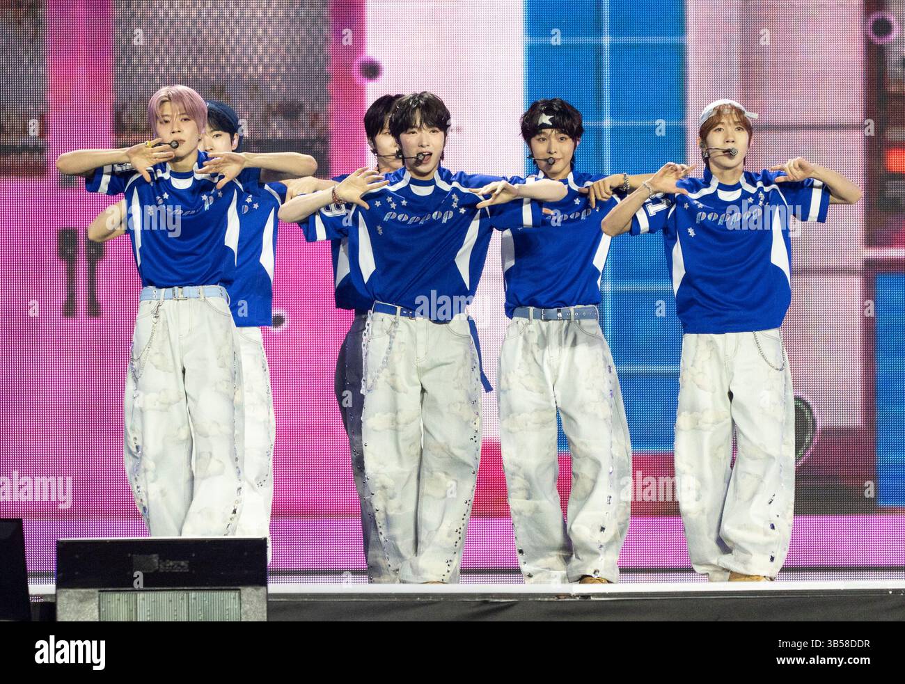 Seoul, South Korea. 30th Apr, 2025. Japanese members Sion, Riku, Yushi ...