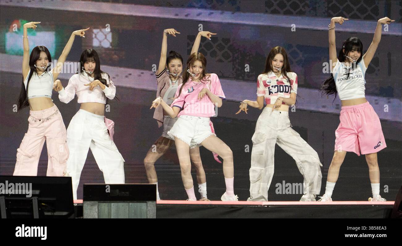 Seoul, South Korea. 30th Apr, 2025. Mai, Yoon Jiyoon, Bang Jeemin, Koko ...