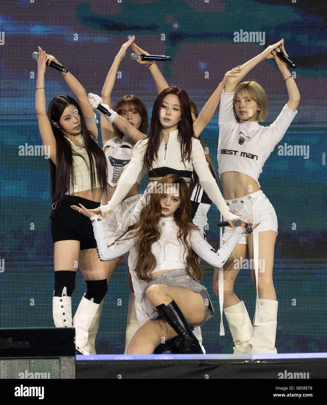 Seoul, South Korea. 30th Apr, 2025. Australian and South Korean singer ...