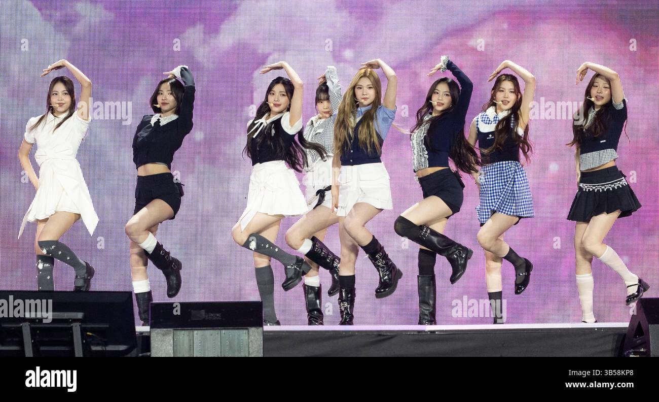 Seoul, South Korea. 30th Apr, 2025. Indonesian Carmen, South Korean ...