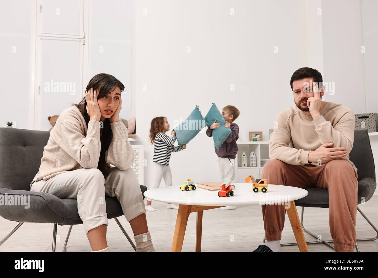 Children and misbehave and parents hi-res stock photography and images ...