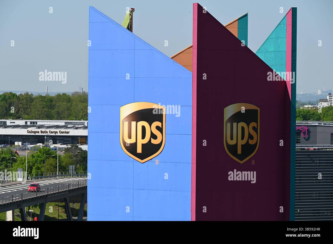 Logo, Schriftzug von UPS, United Parcel Service of America, Inc. - UPS ...