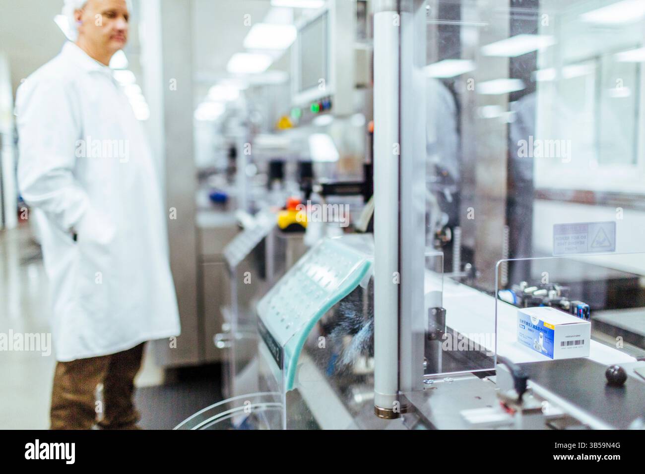 June 7, 2017, Berekeley, California, USA: A Bayer technician helps to ...