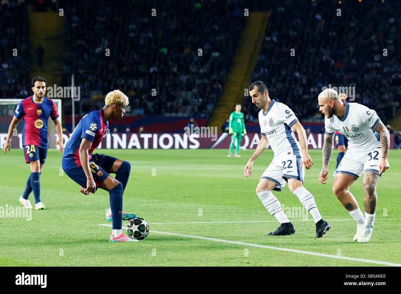 Barcelona, Spain. Credit: D. 30th Apr, 2025. Lamine Yamal (Barcelona ...
