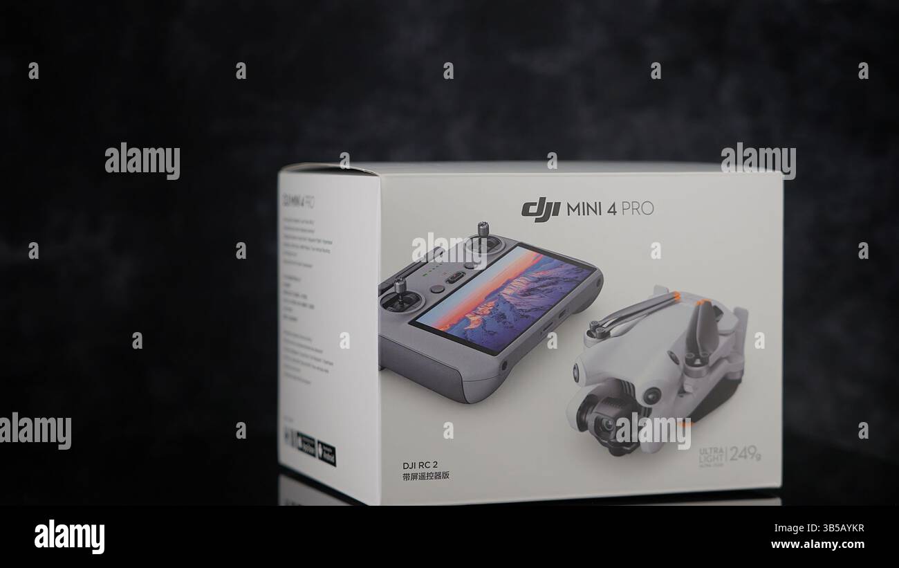 Studio shot dji mini pro hi-res stock photography and images - Alamy