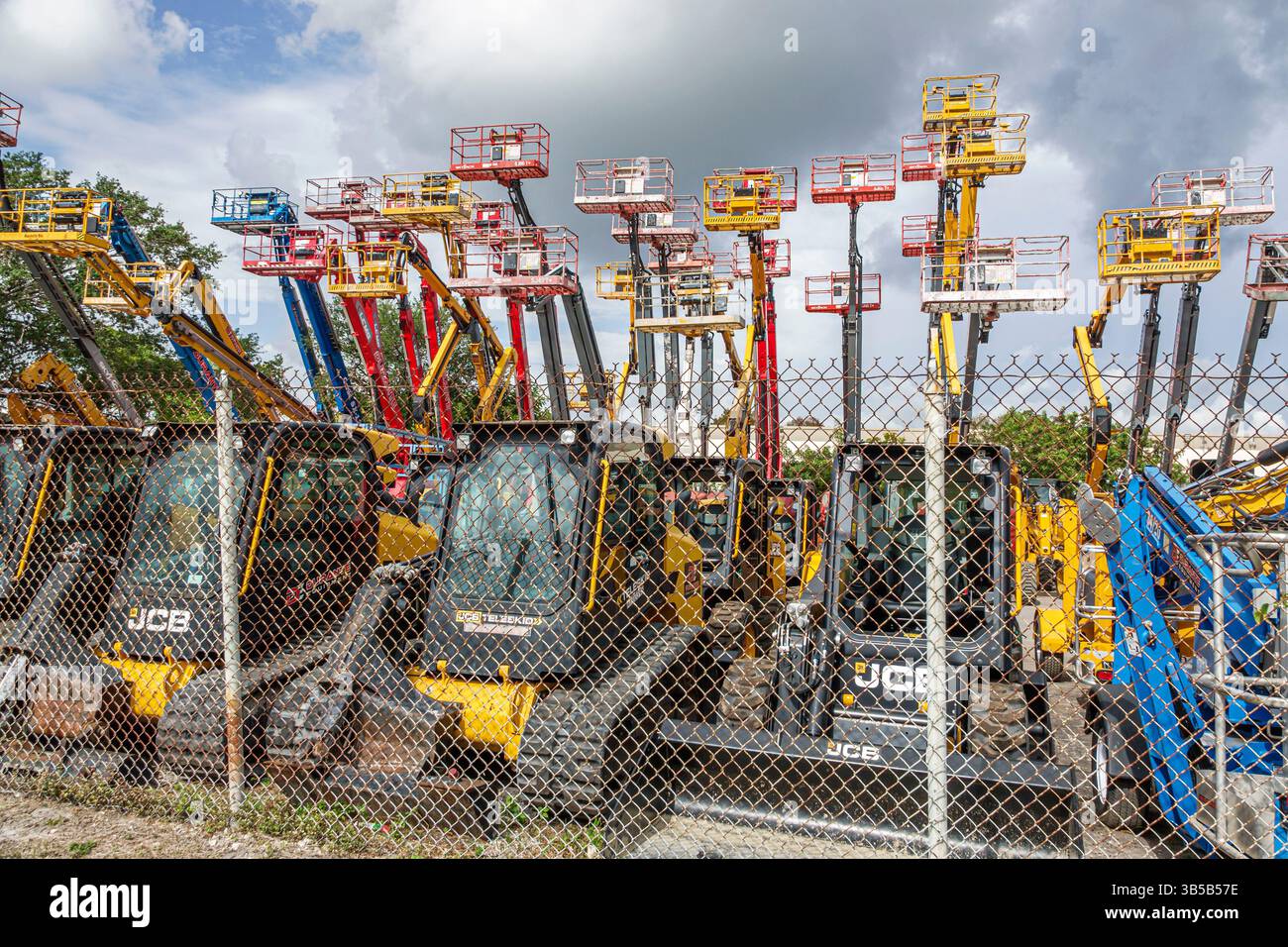 Hollywood Florida,construction rental equipment yard,outdoor lot,JCB ...