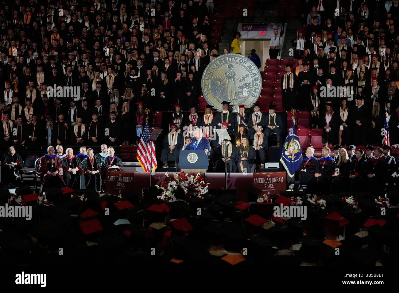 President Donald Trump gives a commencement address at the University ...