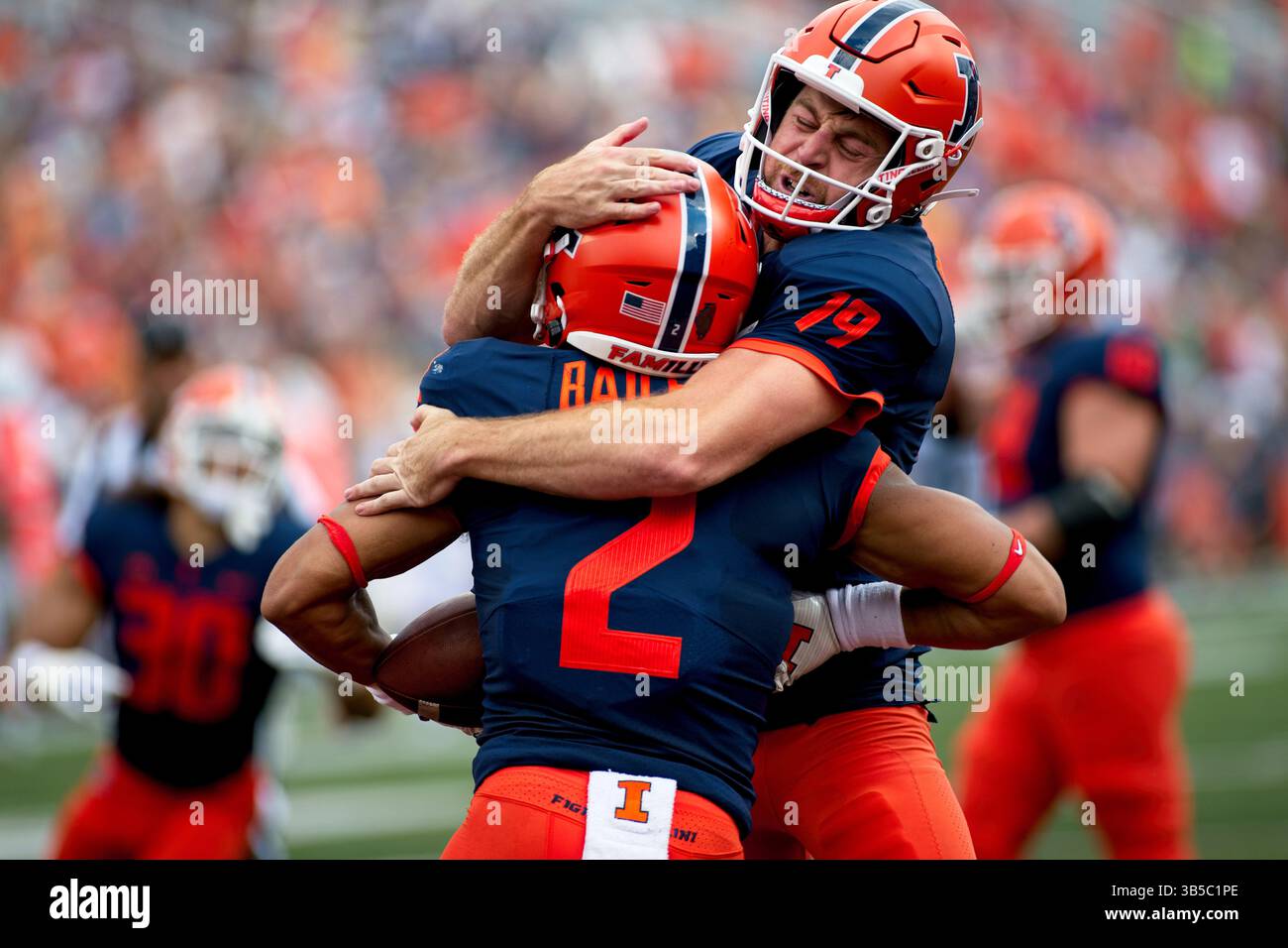 September 10, 2022, Champaign, Illinois, USA: HUGH ROBERTSON (19) and ...