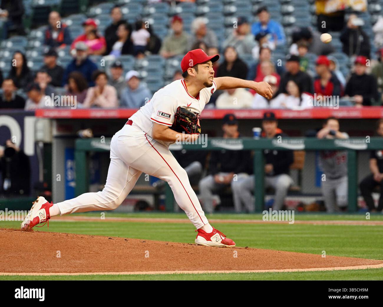 ANAHEIM, CA - MAY 01: Los Angeles Angels pitcher Yusei Kikuchi (16 ...