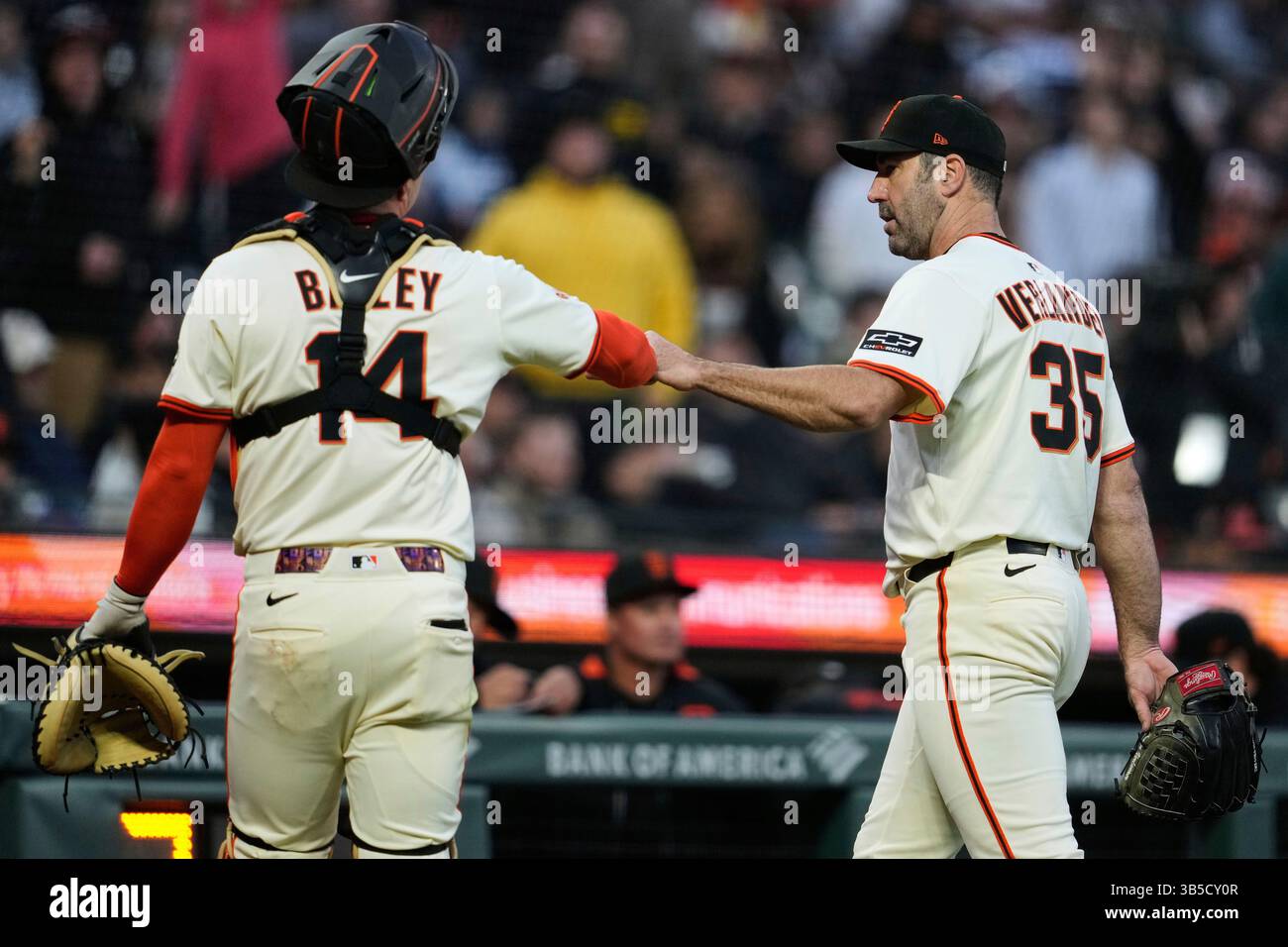 San Francisco Giants pitcher Justin Verlander (35) fist bumps catcher ...