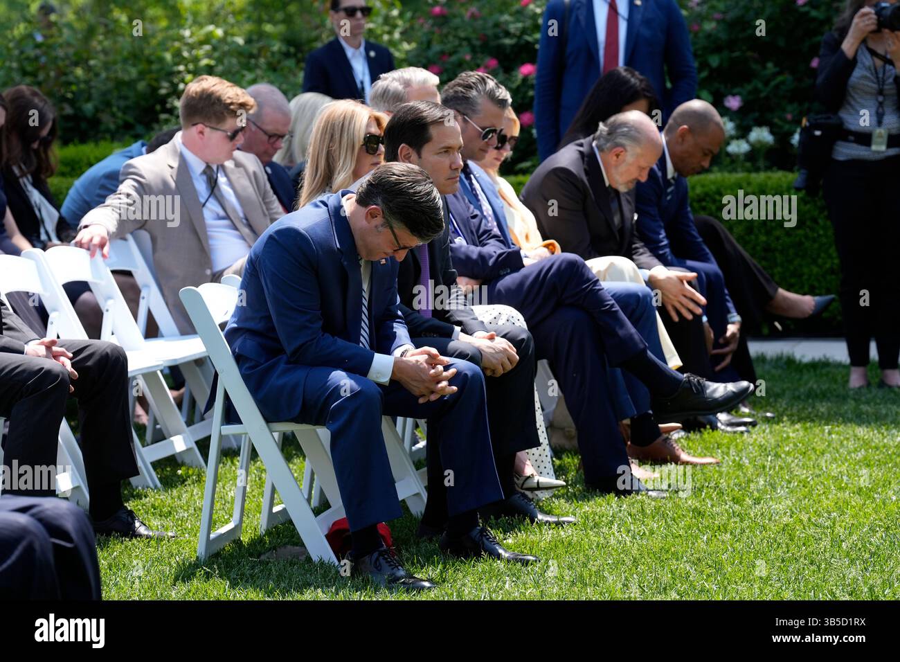 2025 us president donald trump cabinet hi-res stock photography and ...
