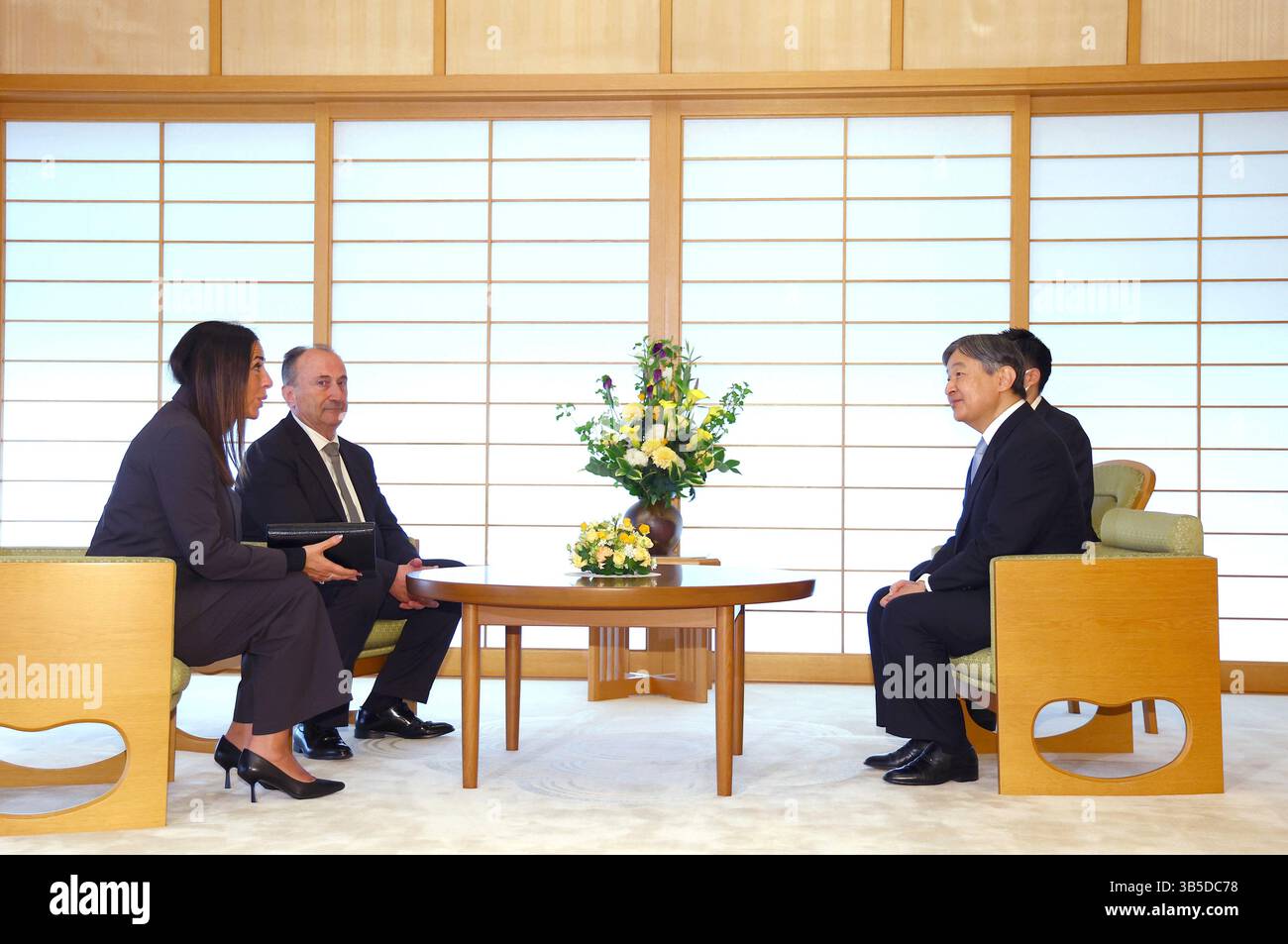 Japanese Emperor Naruhito meets San Marino's regent Denise Bronzetti ...