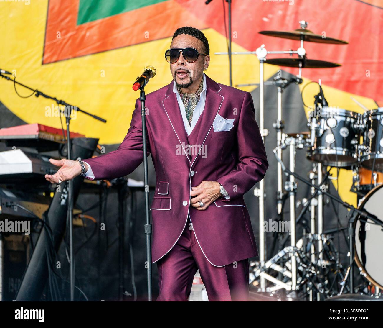 Morris Day of Morris Day and the Time performs during the second ...